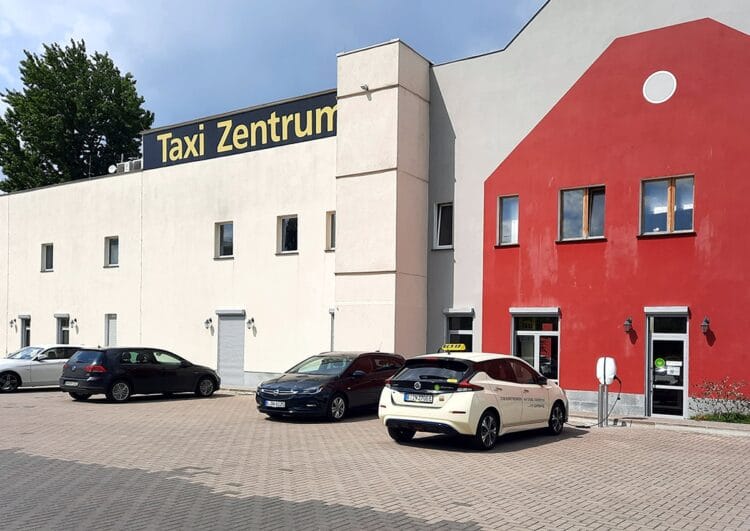 Taxi Berlin: neuer Kundenschalter in bisherigen Räumen der „Innung“